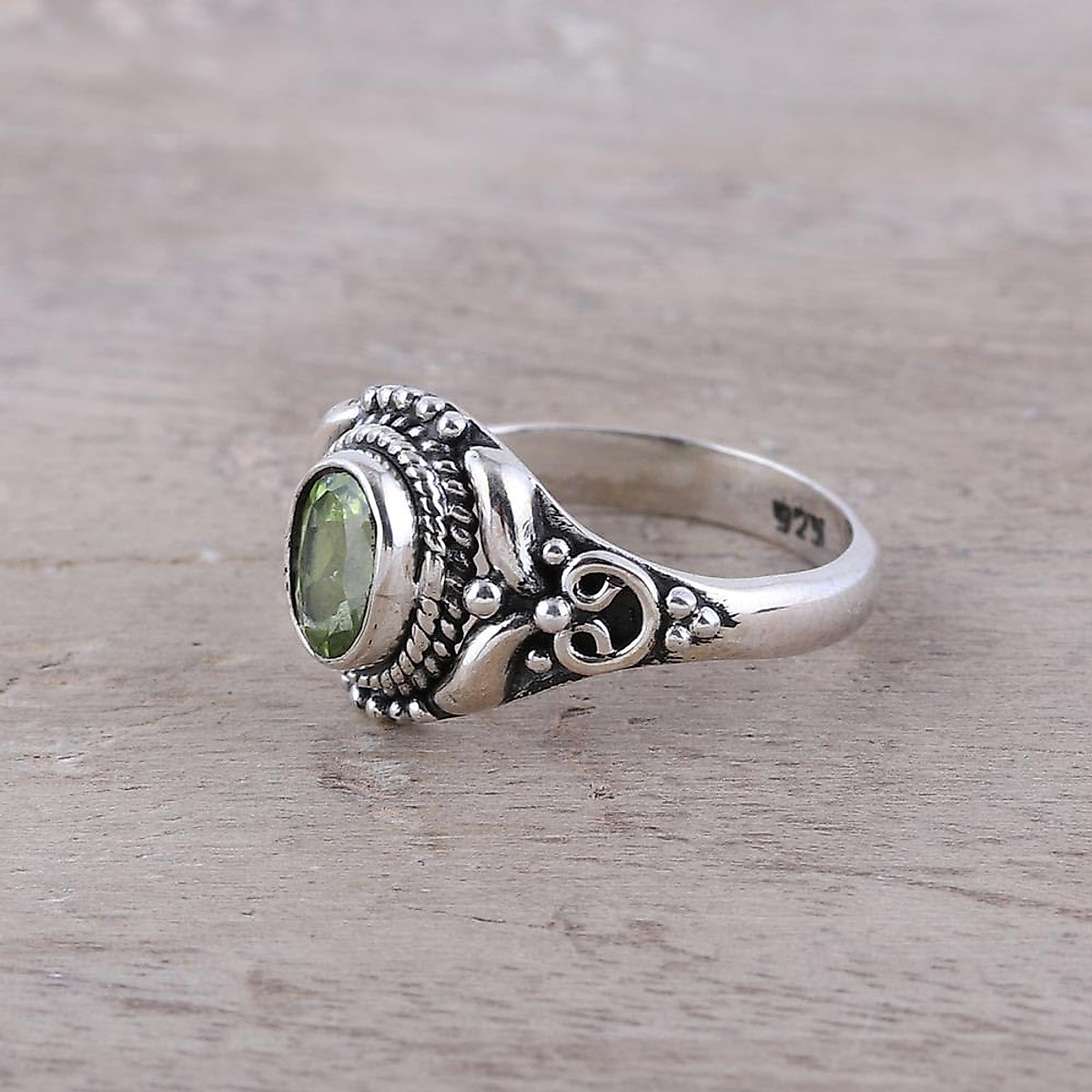 NOVICA Artisan Handmade Peridot Cocktail Ring Traditional from India Sterling Silver Red Single Stone Marsala Birthstone Gemstone [ring Front 0.5 in L x 0.4 in W x 0.2 in H Band Width 3 mm W] '