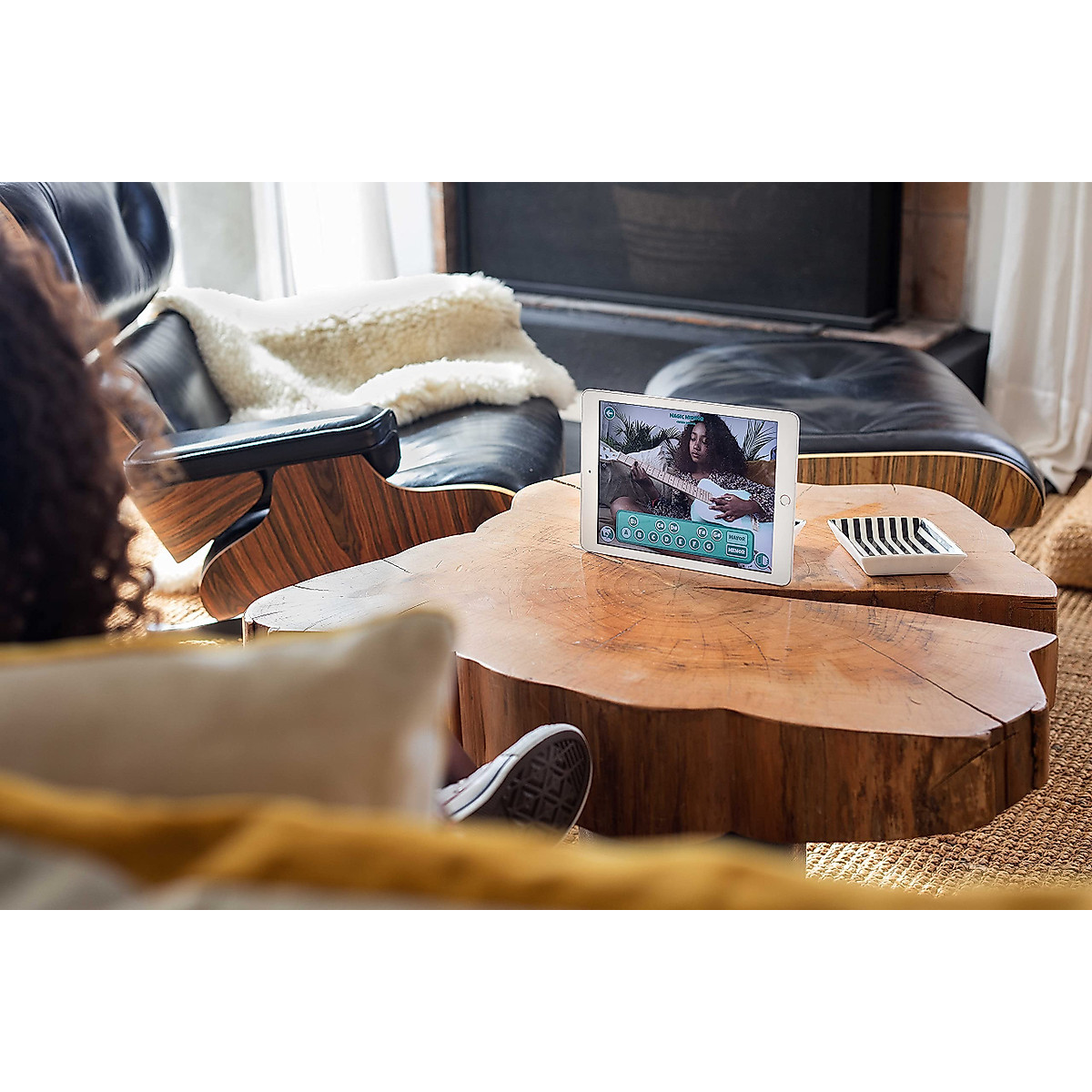 Loog Pro Electric kids Guitar Ages 6+ Learning App and Lessons Included