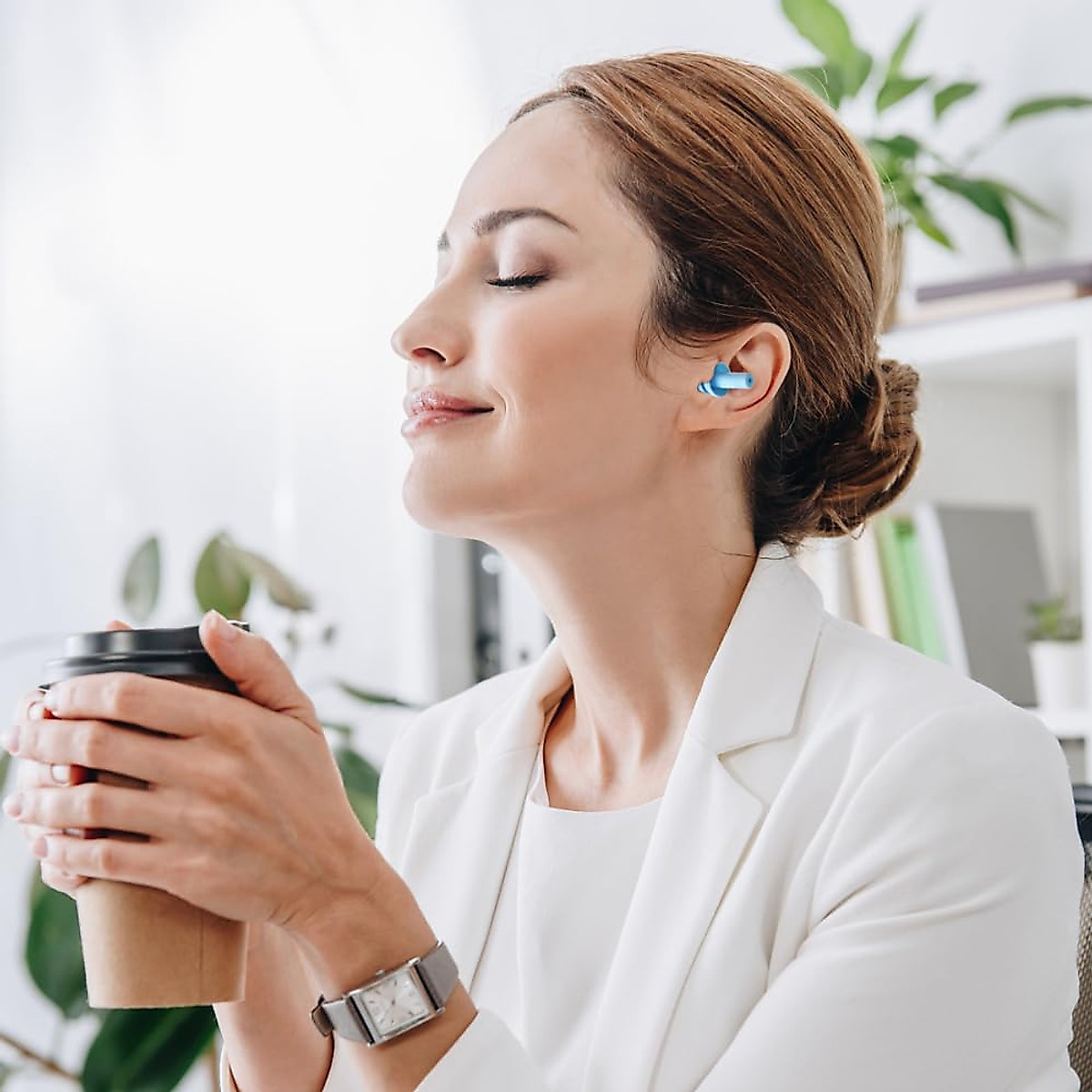 3+2 Pairs Reusable Super Soft Silicone Earplugs, Comfortable Ear Plugs That can Quickly Eliminate Noise, Suitable for Swimming, Sleeping, Snoring, Working, Studying, Loud Noise