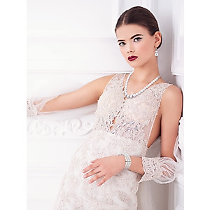 BBTO 8 Pcs Pearl Necklace and Earrings Set for Women Pearl Jewelry Set Faux Pearl Necklace Earrings Simulated Pearl Bracelets (Elegant Style)