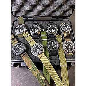 QM Men's Dive Watch US Special Forces UDT Military300M Outdoor Classical Vintage Super Light C3 Army SM8019 (SM8019ANOLOGO)