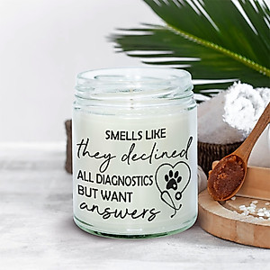 MEDROC Funny Veterinary Medicine Gifts - 9oz Vanilla Candle, Vet Gifts for Women Men, Vet Tech Week Gifts for Technician Veterinarian Assistant Receptionist Animals Care Doctor Gift Bulk