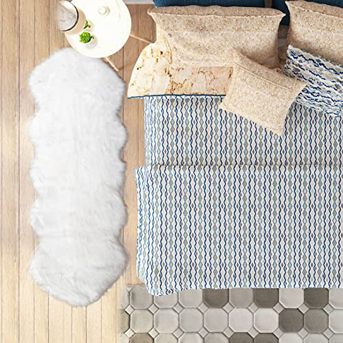 QHWLKJ Faux Sheepskin Fur Rug,White Soft Fluffy Shaggy Area Rug Ultra Soft 2 x 5.3 Feet Sheepskin Fur Rug for Bedroom Sofa Living Room Floor Kids Room