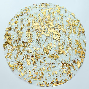 Snowkingdom Disposable Gold Placemats Set of 12 Metallic Round 13 Inch Gold Foil Mesh Pressed Fall Table Mates 12 Pack Gold Doilies for Dining Table Wedding Birthday Party Holiday Home Decoration