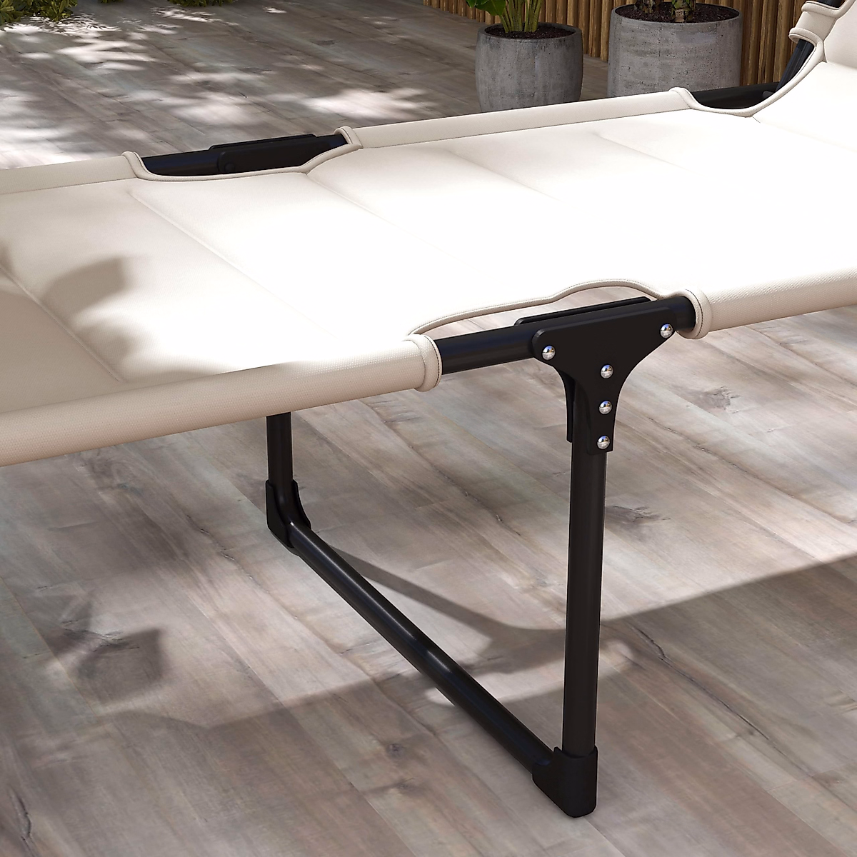 Outsunny Outdoor Lounge Chair, Adjustable Backrest Folding Chaise Lounge, Cushioned Tanning Chair with Sunshade Roof & Pillow Headrest for Beach, Camping, Hiking, Cream White