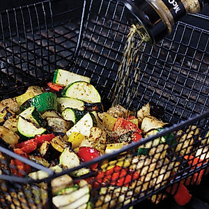 McCormick Grill Mates Everyday Blends Grilling Variety Pack (Montreal Steak, Montreal Chicken, Roasted Garlic & Herb, Hamburger), 4 Count