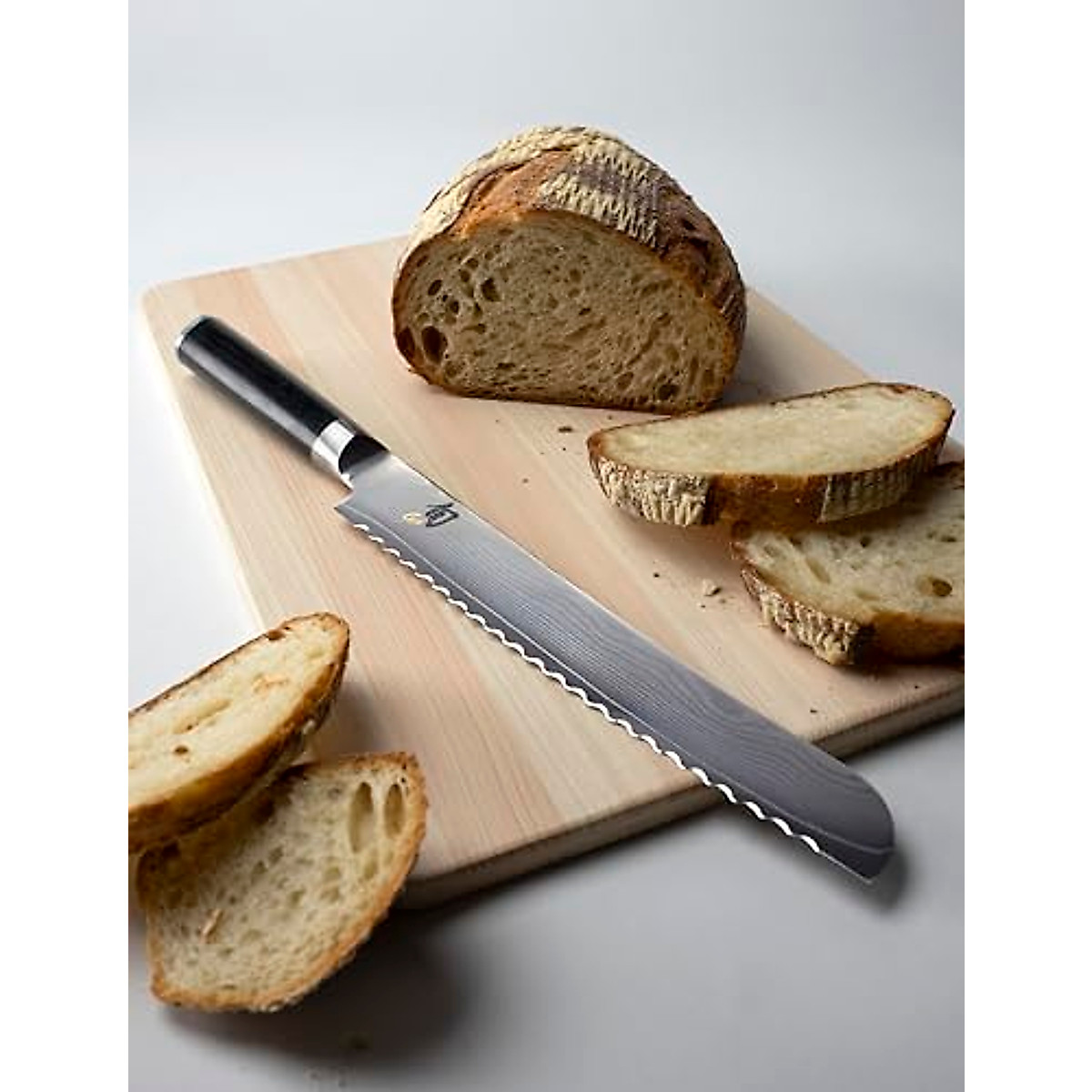 Shun Cutlery Classic Bread Knife 9”, Long Serrations Glide Through Bread, Ideal for Cakes and Pastries, Authentic, Handcrafted, Japanese Serrated Kitchen Knife,Silver