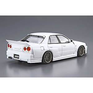 Aoshima URAS ER34 Skyline Type-R ’01 Nissan 1:24 Scale Model Kit