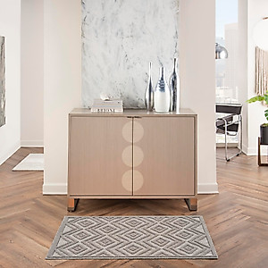 Nourison Versatile Indoor/Outdoor Silver Grey 5' x 7' Area-Rug, Easy-Cleaning, Non Shedding, Bed Room, Living Room, Dining Room, Deck, Backyard, Patio, High Traffic Area (5x7)