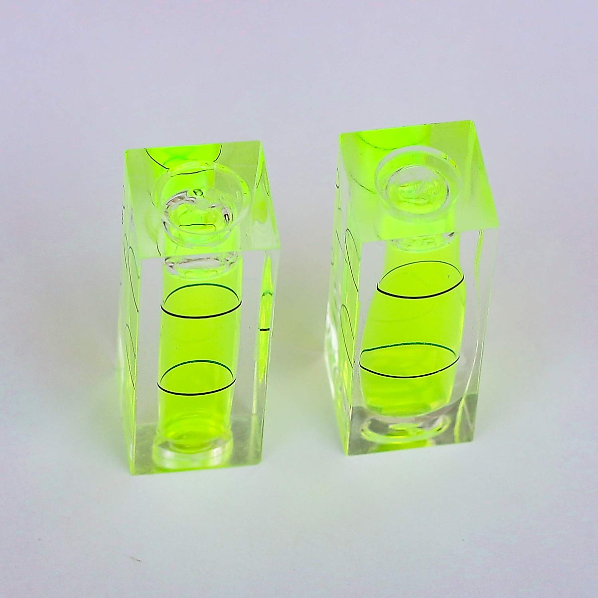 5PCS Mini Level-Mini Bubble Spirit Level Small Square Quality Measuring Instruments Small Levels Layout Tools for Picture Hanging(15×15×40MM)