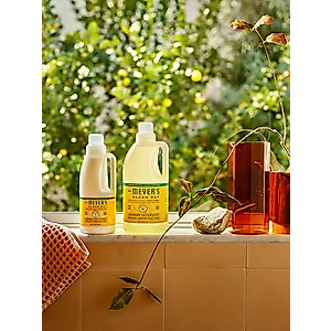 Mrs. Meyer's Liquid Laundry Detergent, Biodegradable Formula Infused with Essential Oils, Honeysuckle, 64 oz (64 Loads)