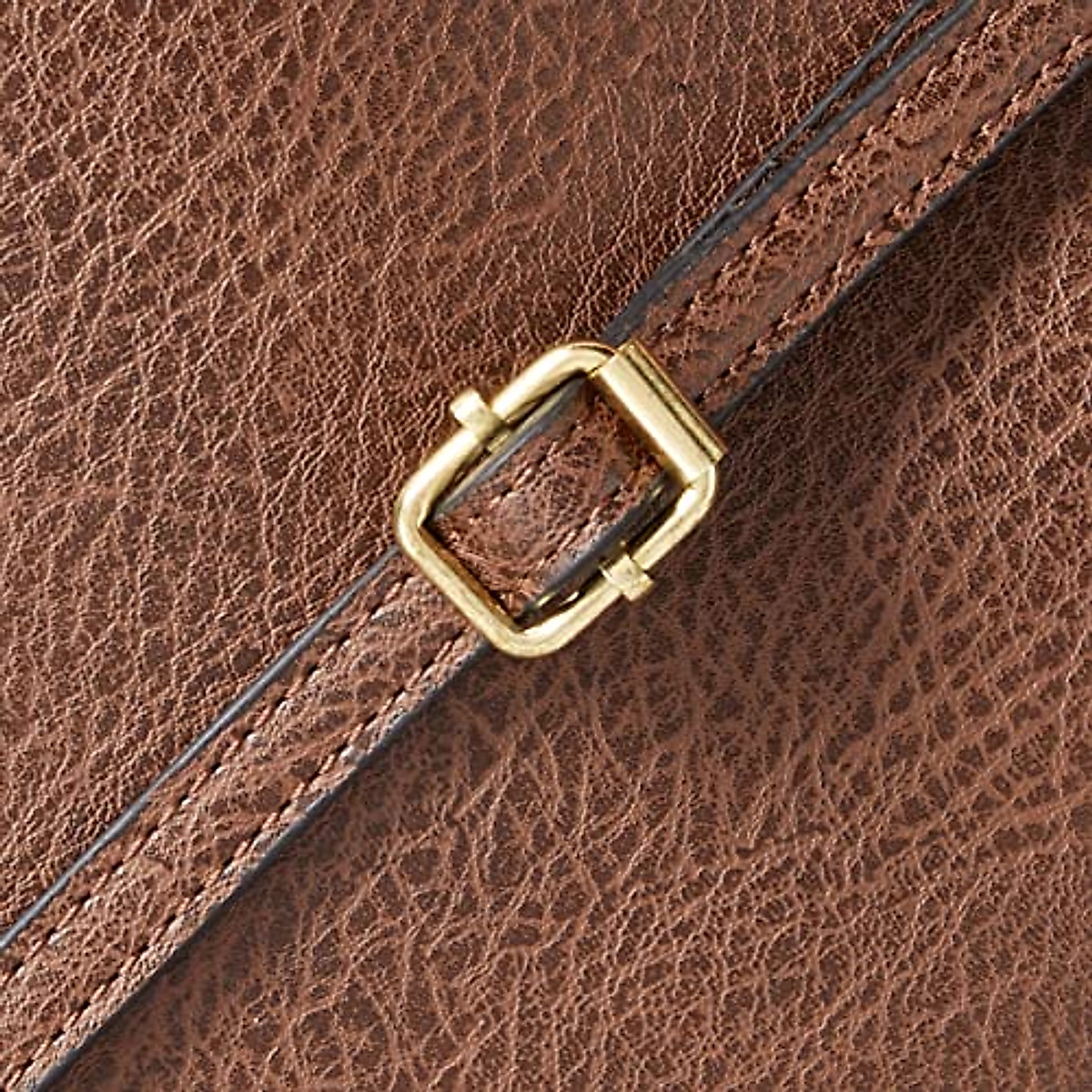 Bueno of California Elephant Grain Crossbody, Brown