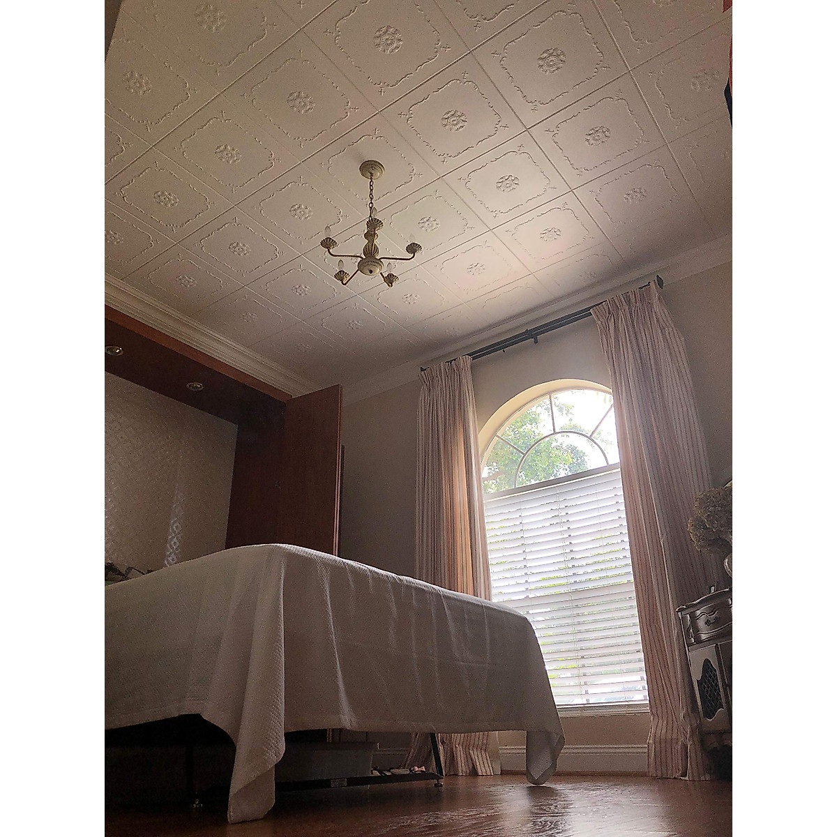 A La Maison Ceilings R43 Bourbon Street Foam Glue-up Ceiling Tile (21.6 sq. ft./Case), Pack of 8, Plain White