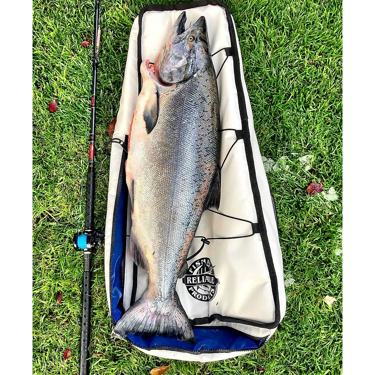 Reliable Fishing Products Insulated Kayak Bag 20" x 36" -takes up less space and keeps your fish fresh and protected, no matter the elements. Produced in USA,White