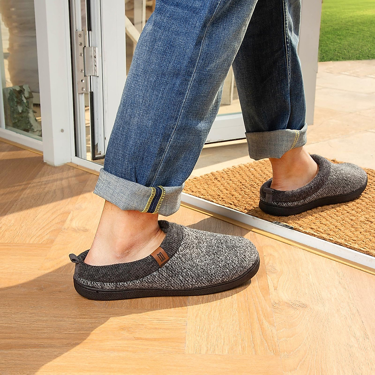 MERRIMAC Men's Slip-on Slippers Comfy Memory Foam Non-slip Indoor House Shoes Grey,12-13 US