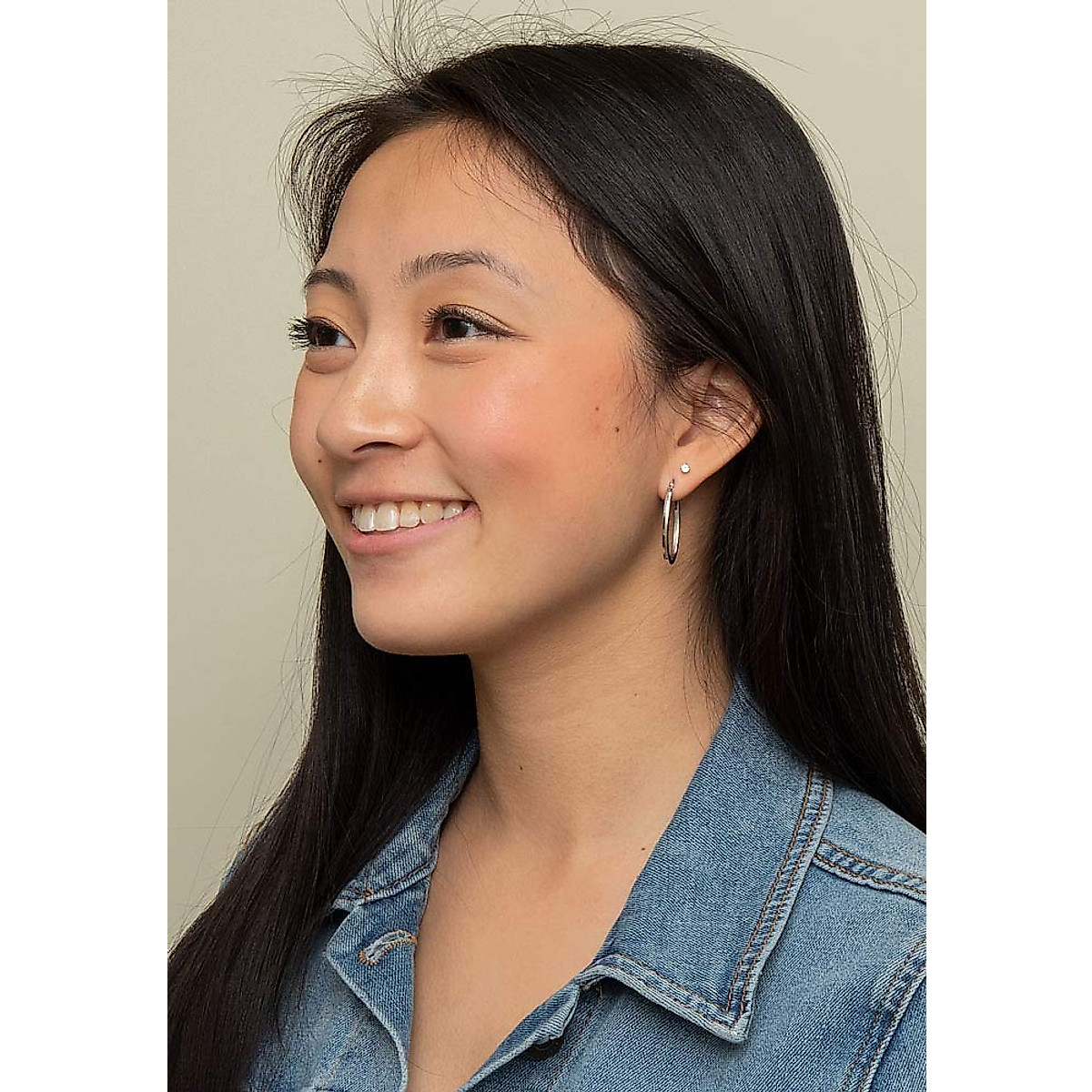 Medium 14K White Gold Oval Hoop Earrings, 1.2 In (31mm) (2mm Tube)