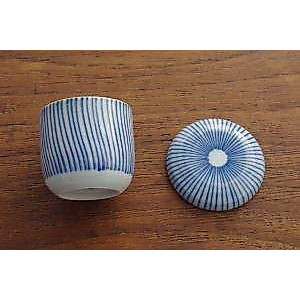 Zen Table Japan Pick Your Design CHAWAN-MUSHI 6.7 oz Cup with Bamboo Spoon -Set of 4- Made in Japan (Tokusa)