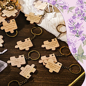 Huquary Wedding Favors Bulk for Guest Wood Puzzle Keychain Thank You for Celebrating with Us Keyring Gifts with Organza Bags for Bridal Shower Engagement Bachelorette Party Supply (200)