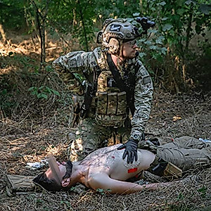 RHINO RESCUE Vent Chest Seal, Emergency Trauma Dressing, First Aid Kit Sterile, Wound Care IFAK Supplies, 2 Count