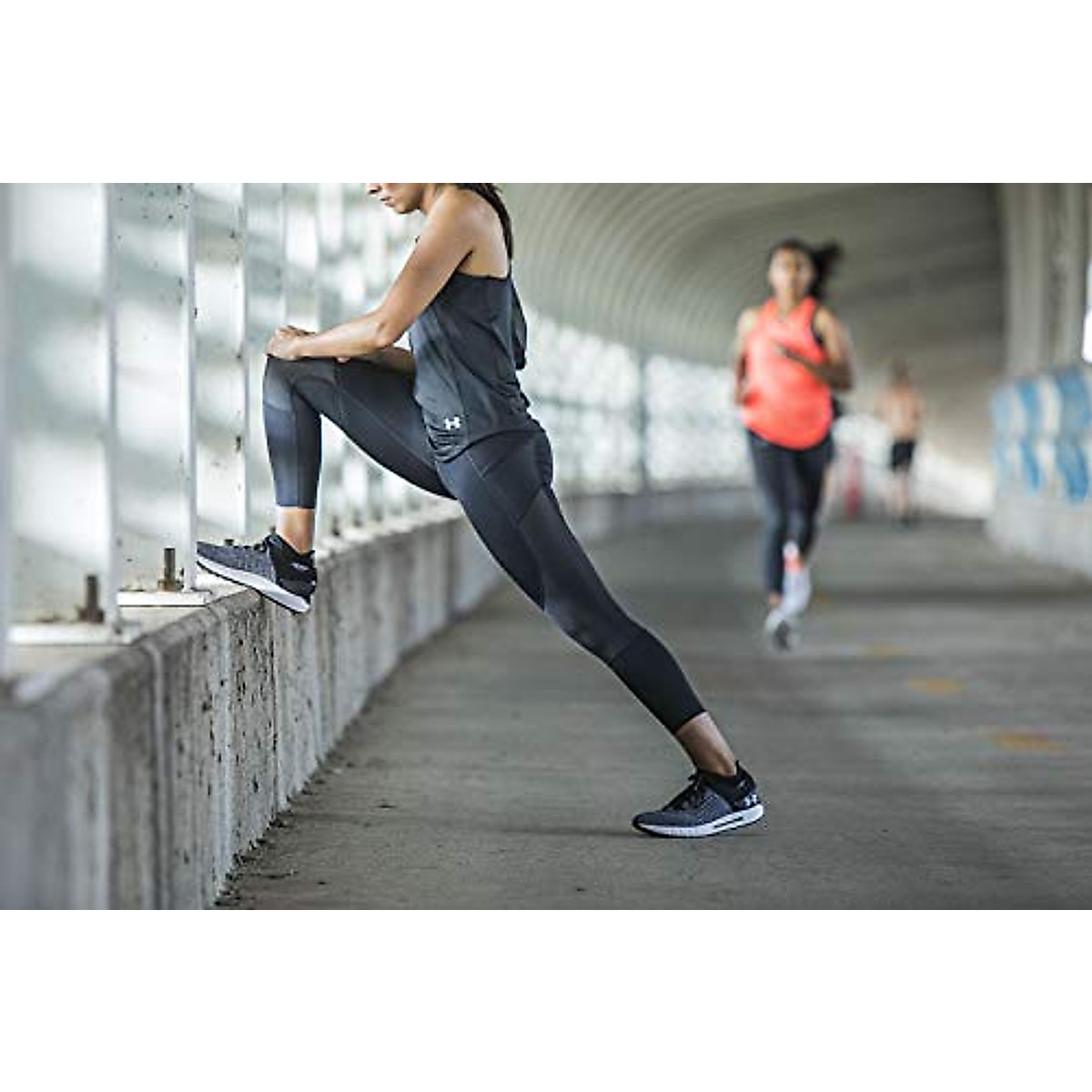 Under Armour Adult Run No Show Tab Socks, 2-Pairs , Black/White , Medium