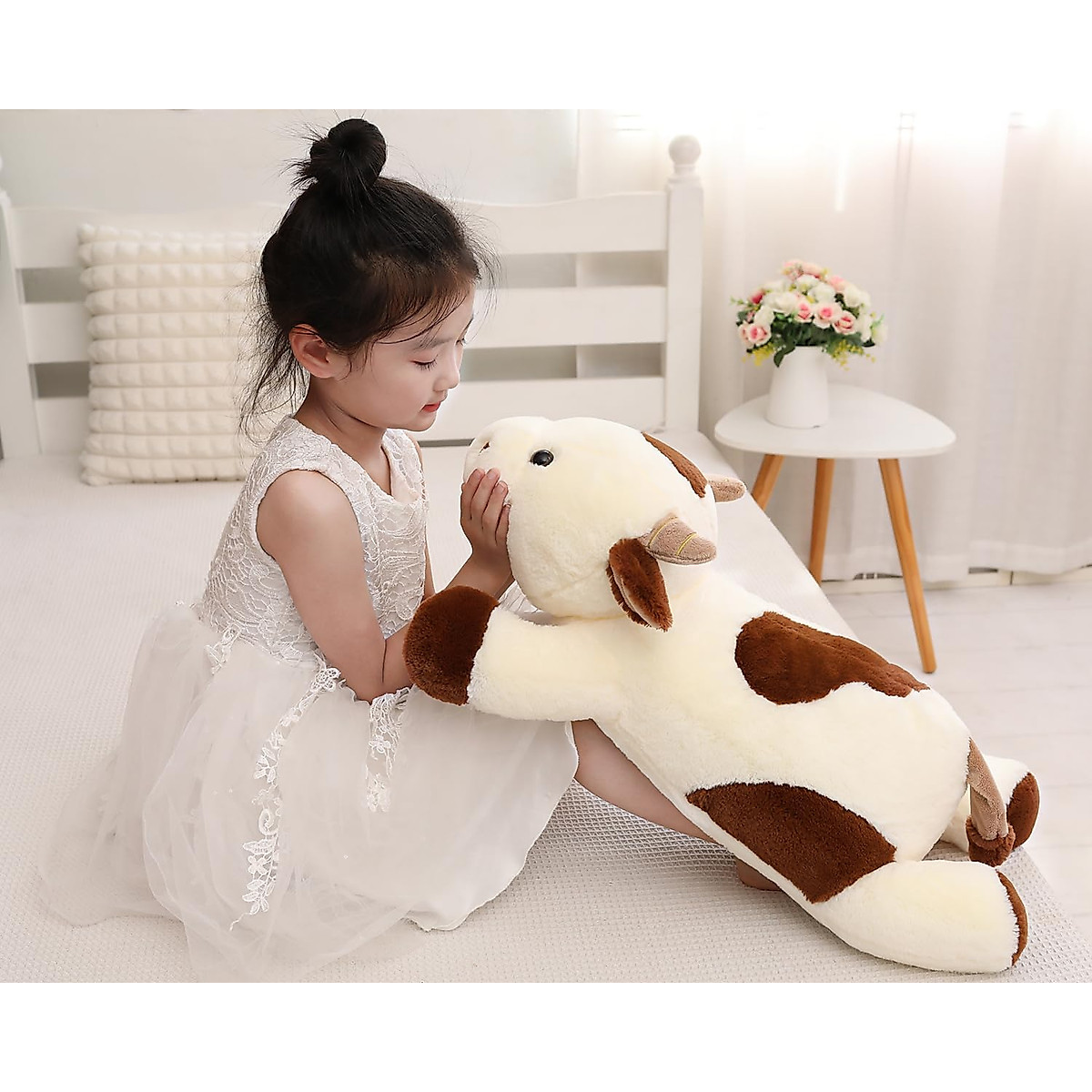 YESGIRL 25.6 inch 5 lbs Cow Weighted Stuffed Animals, Large Weighted Plush Animal, Cute Plush Toy Pillow, Soft Kawaii Plushie Gifts for Adults, Kids, Boys and Girls(Off-White)