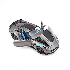 Maisto 1:24 Scale Special Edition 2017 Chevrolet Corvette Grand Sport Die Cast Vehicle (31516-00000002), Metallic Grey