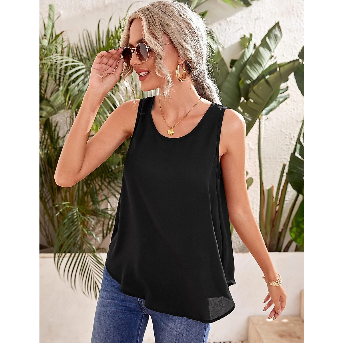 Beyove Women Shell Blouse Casual Chiffon Tank Top for Women Basic Top (Black, Medium)