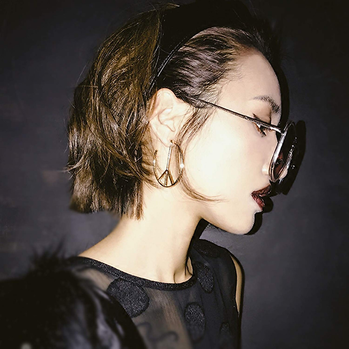 JinYu Peace Sign Symbol Geometric Stud Earrings Jewelry Minimalist Big Round Hoop Statement Earrings for Women (Gold)