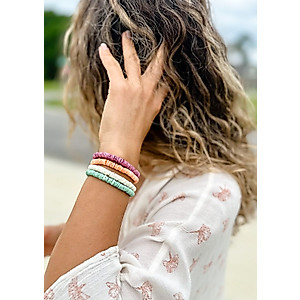 POTESSA Puka Shell Bracelet for Women Summer Natural Seashell Hawaiian Pooka Bracelet Heishi Clam Chips Surfer Jewelry