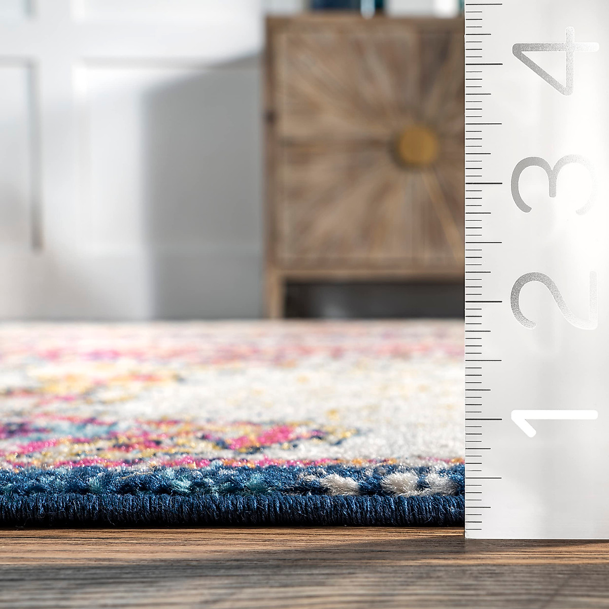 nuLOOM Maranda Transitional Medallion Area Rug, 7x9, Multi