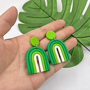 St Patrick's Day Earrings for Women,Irish Shamrock Drop Dangle Earrings Acrylic Green Clover Hat Beer Horseshoe Stud Earrings Good Luck Holiday Jewelry