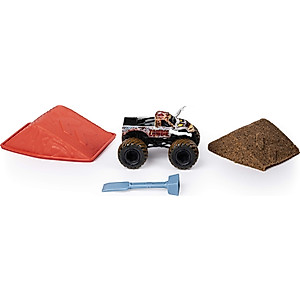 Monster Jam, Zombie Monster Dirt Starter Set, Featuring 8oz of Monster Dirt and Official 1:64 Scale Die-Cast Truck