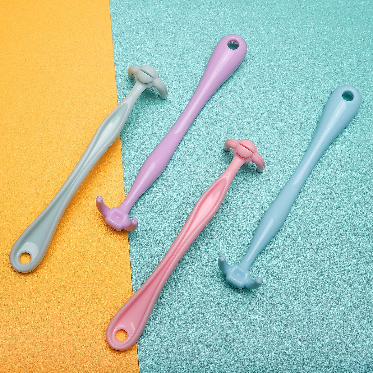 YaPoola Design NO-Waste Dental Floss Handle for Adults and Kids Teeth Cleaning Reusable Dental Picks 2 Counts Daughter Gift from Mother