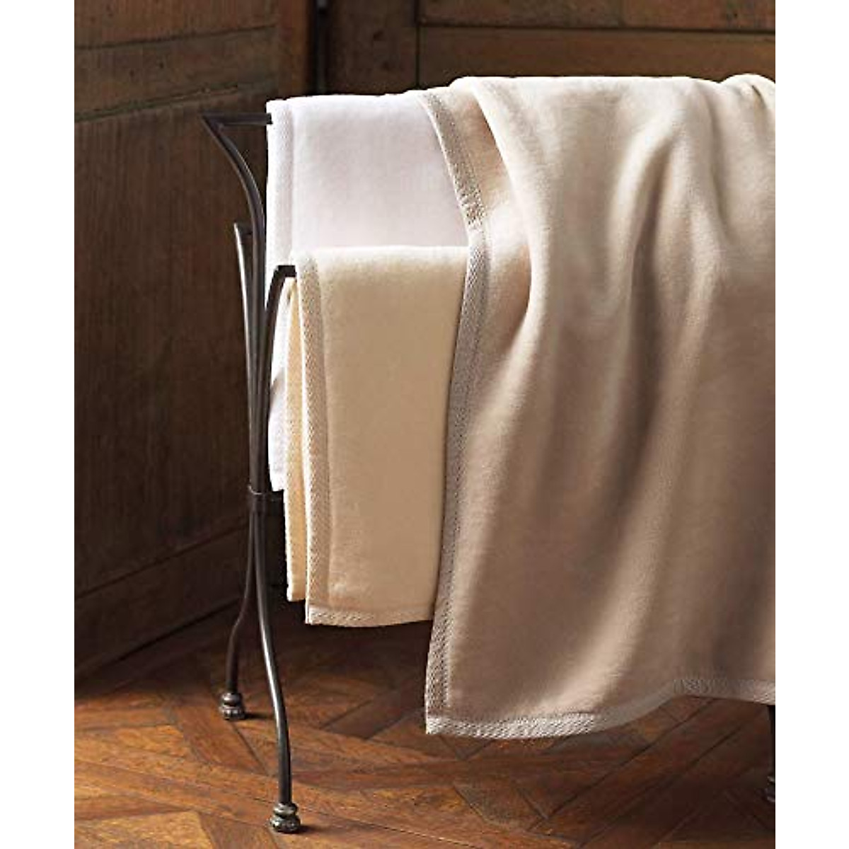 Peacock Alley All Seasons Luxury Cotton Blanket - 100% Long Staple Cotton Throw Blanket for Sofa and Bed - Queen (Natural)