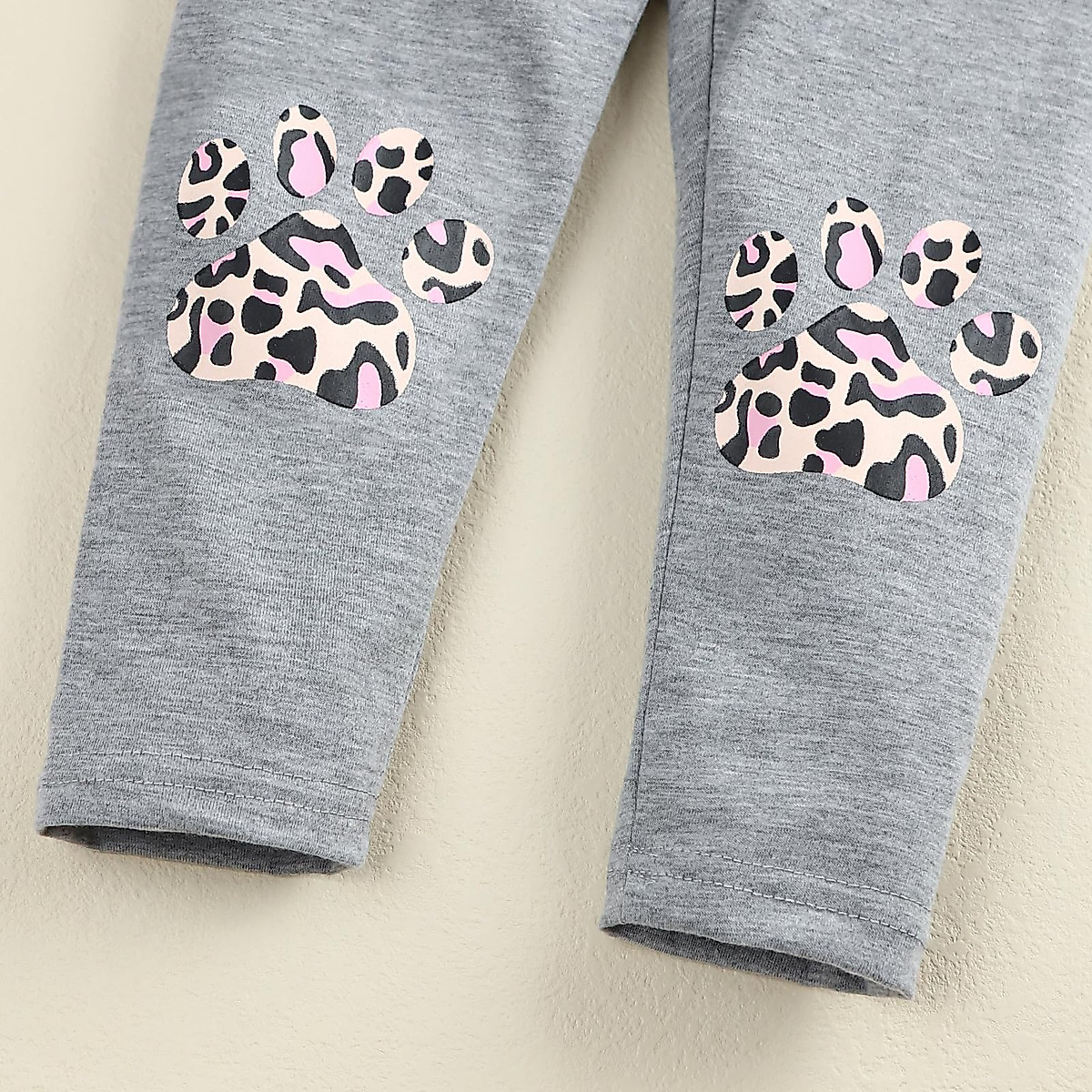 Axumity Toddler Girl Clothes Cat Print Pullover Sweatshirt + Leopard Print Pant 2-Piece Kid Girl Fall Winter Pants Set(4-5T)