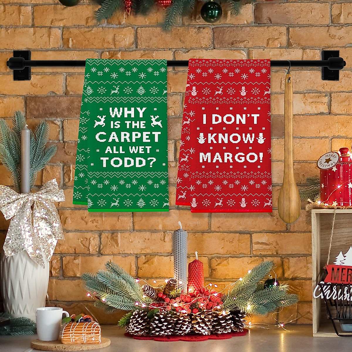 Christmas Vacation Decorations, 2Pcs Funny Christmas Kitchen Towels, Griswold Family Cousin Eddie Christmas Vacation Merchandise, Holiday Bathroom Decor - Why is The Carpet All Wet? I Don't Know Margo