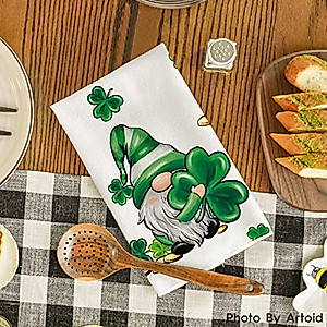 Artoid Mode Gnomes Beer Clover Shamrock St. Patrick's Day Kitchen Towels Dish Towels, 18x26 Inch Seasonal Holiday Decoration Hand Towels Set of 2