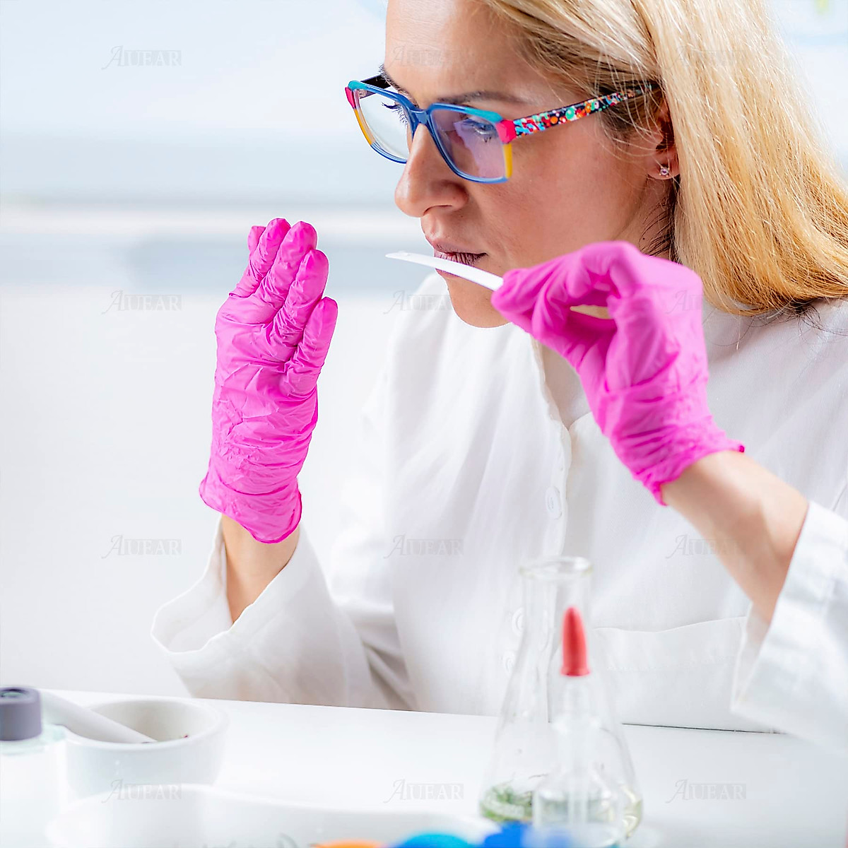 AUEAR, Disposable Premium Perfume Aromatherapy Paper Test Strips Fragrance Test Paper Essential Oils Test Paper Strip (100 Pack, 5.9" x 0.4")