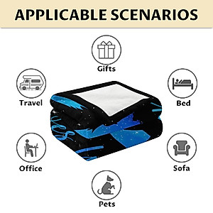 Wolf Blanket Gifts - 40"x50" Cute Throw Blanket for Girls - Black Soft Fuzzy Blankets for Bed, Couch & Living Room