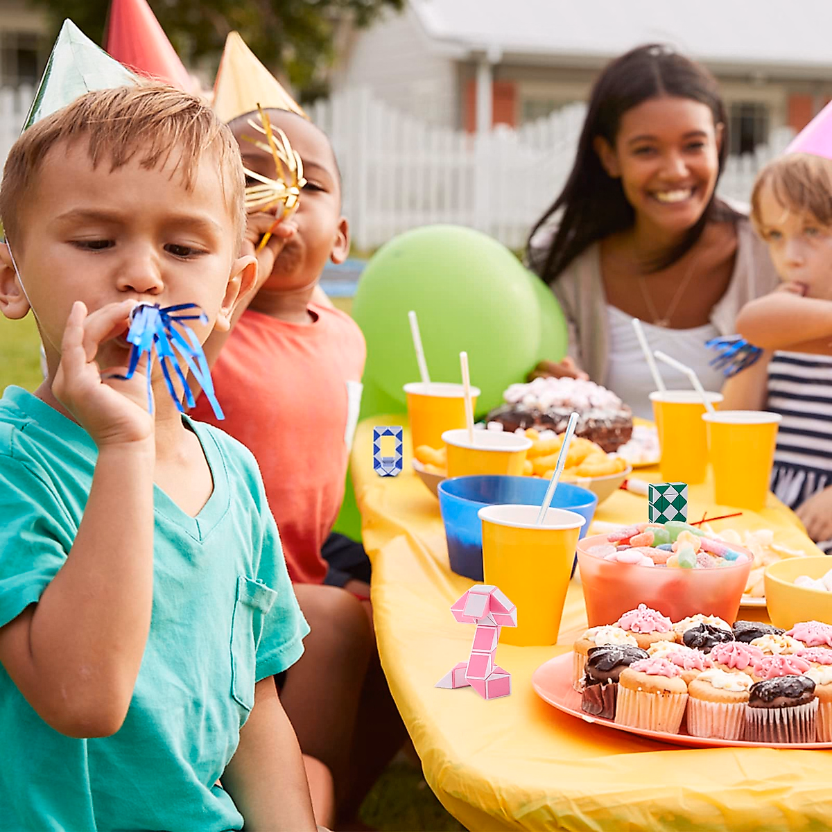 Ganowo 30 Pack Party favor, Medium Fidget Snake Cube Twist Puzzle Toys for Kids Teens Stocking Stuffers Bulk Birthday Party Supplies Goodie Bags Fillers, Random Colors