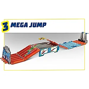 Hot Wheels Toy Car Track Set, Race Crate Transforms Into 3 Builds, Includes Storage & 2 Cars in 1:64 Scale [Amazon Exclusive]