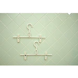 PURUS LIVING Relay Skirt Hanger (3P) Light-Weight Utilizing Organized Closet Space Saving Neat Arrangement Easy Storage Eco-Friendly Materials Non-Slip Design Clothes Pants Jacket Storage Organizer