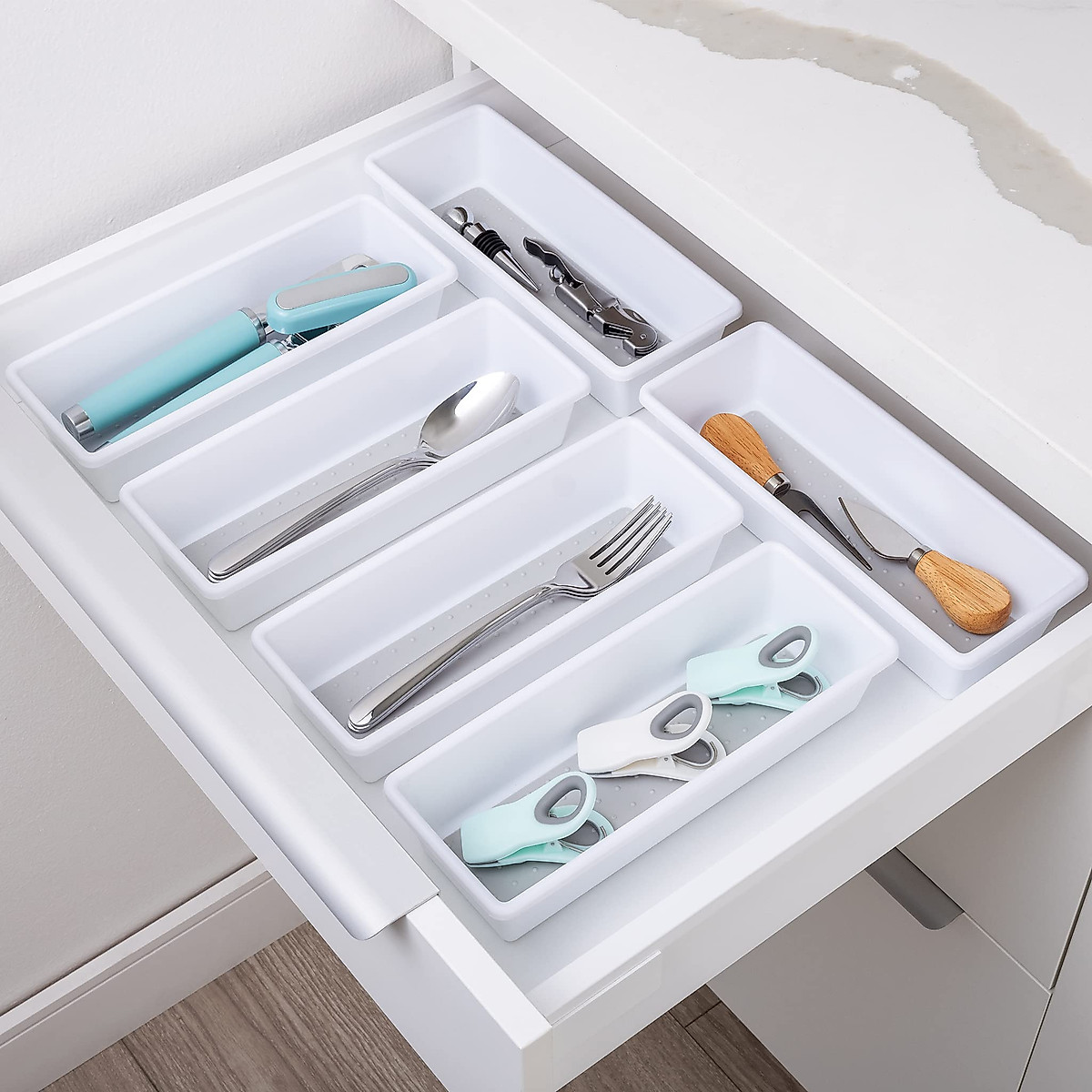 Smart Design Plastic Drawer Organizer - Set of 3-9.75 x 3.75 Inch - Non-Slip Lining and Feet - BPA Free - Utensils, Flatware, Office, Personal Care, or Makeup Storage - Kitchen - White with Gray
