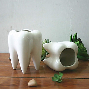 Ceramic Flower Vase Plant Pot Succulent Pots Virgin Mary Statue Ceramic Toothbrush Holder Black Handlebars Dental for Dental Assistants Mini Pots Cute White Desktop