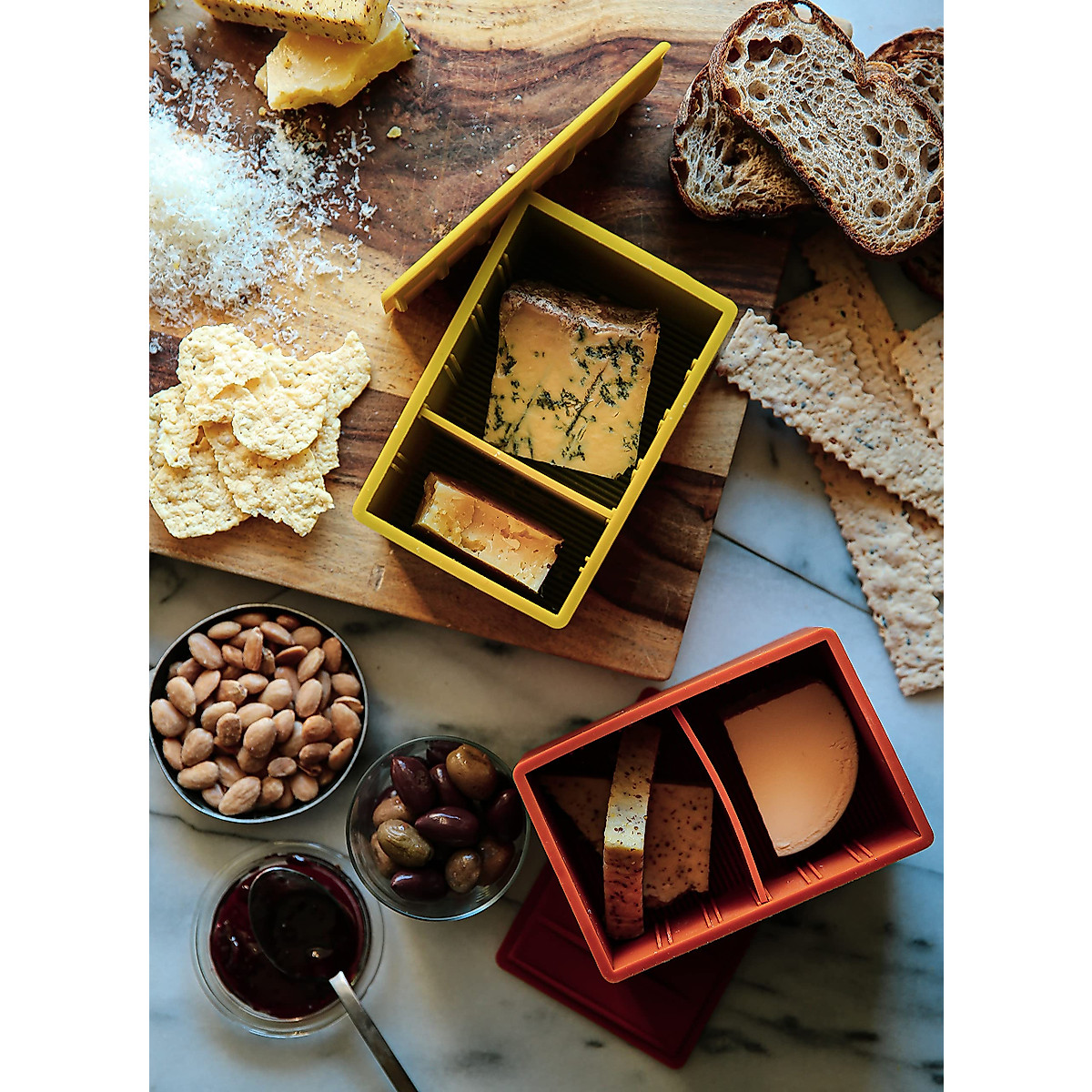 CapaBunga Cheese Vault with Divider - Reusable Artisan Cheese Storage Container for Fridge - Food Grade Silicone Cheese Container 6x4x3.5” - Cheese Keeper for Refrigerator - Butter Cheese Holder