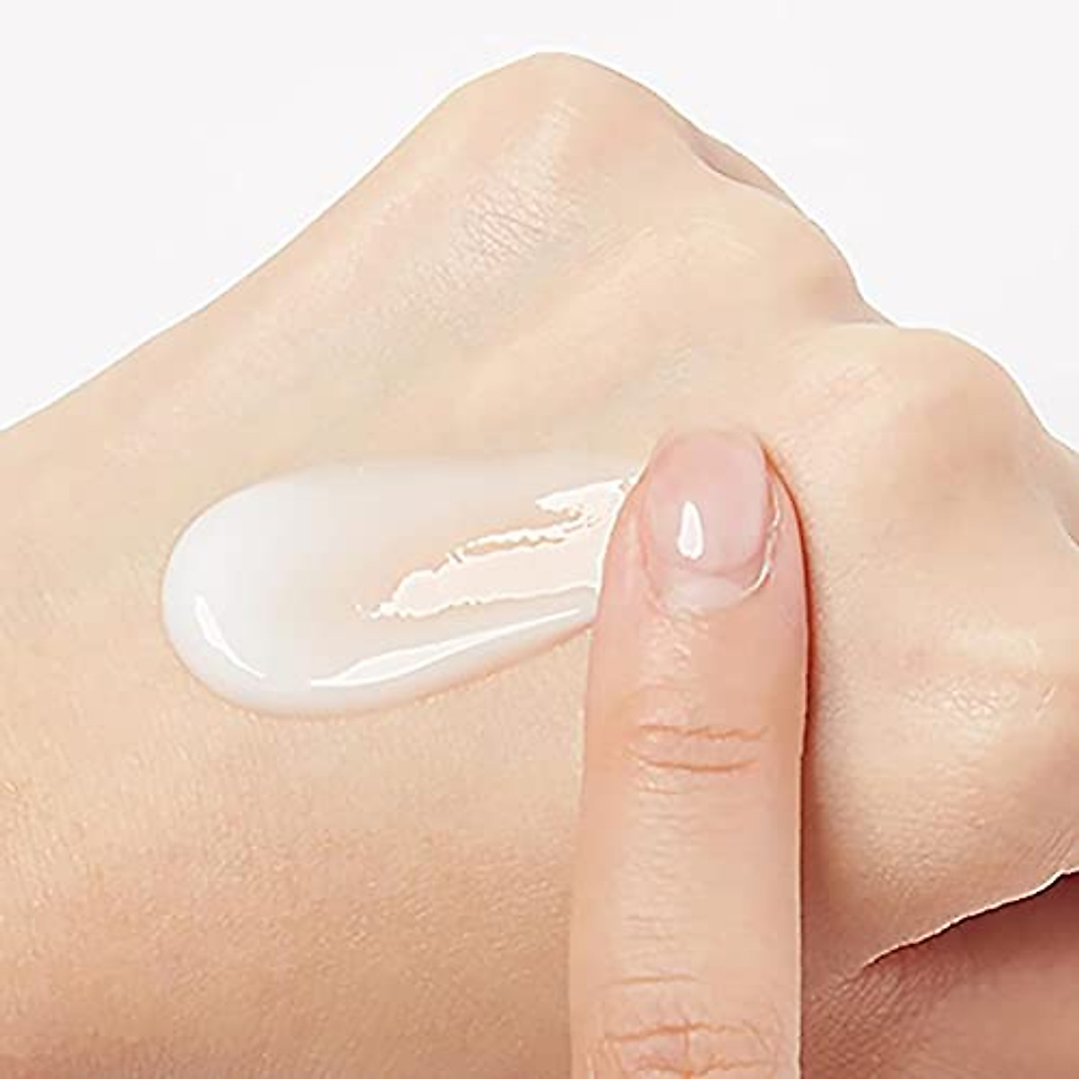 innisfree Cherry Blossom Dewy Glow Emulsion Face Moisturizer