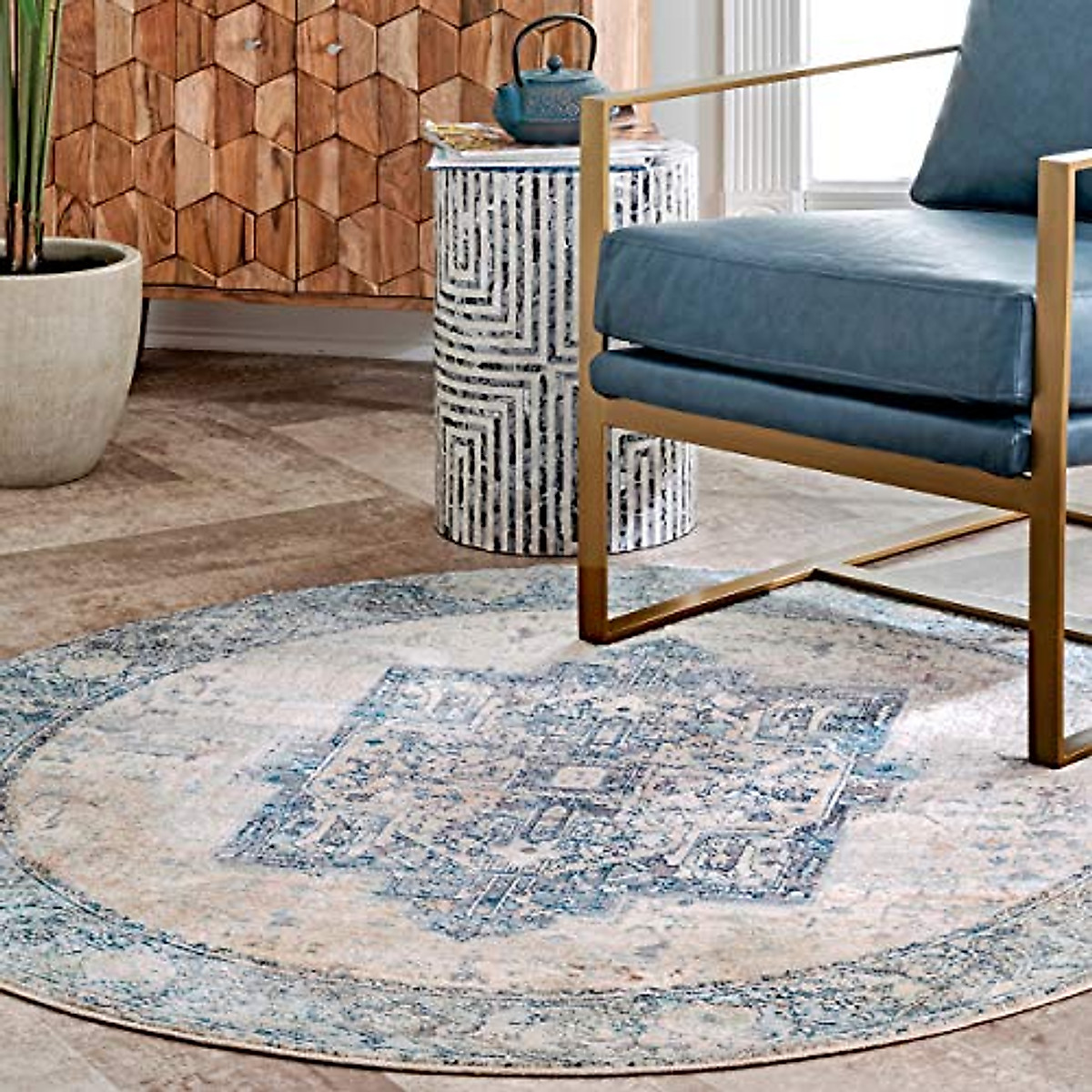 nuLOOM Harriet Vintage Medallion Fringe Area Rug, 4' x 6' Oval, Light Blue