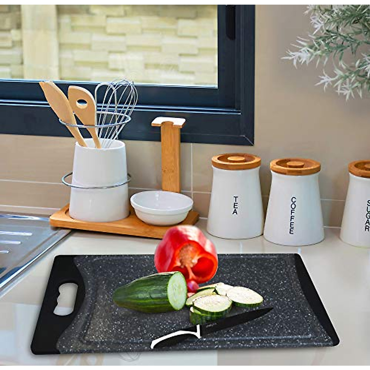 CHEF GRIDS Durable Plastic Cutting Board Set, Chopping Board Thick Plastic, for Vegetable Meat or Cheese with Non-Slip Feet and Handles with Juice Groove (Black)