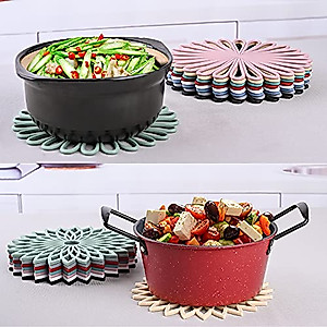 Silicone Trivets Set of 3 Multi-Use Intricately Carved Hot Mats and Pads, Flexible Modern Kitchen Table Mat, Heat Resistant Round Coaster Mat Black, Black, I: Set of 3-Black