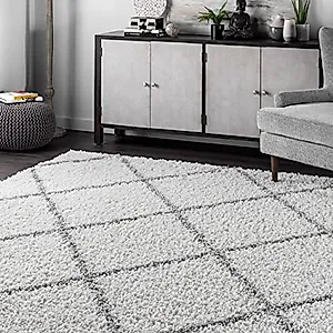 nuLOOM Tess Moroccan Shag Area Rug, 4' Square, White